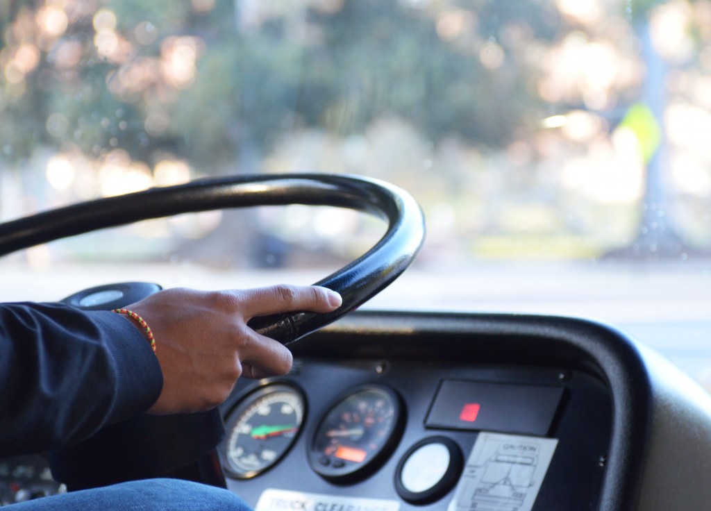 Shifting gears: UCLA Transportation to modify shuttle routes, raise ...