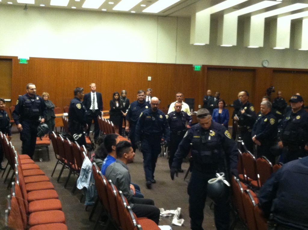 UCSF police arrest protesters of Napolitano’s appointment - Daily Bruin