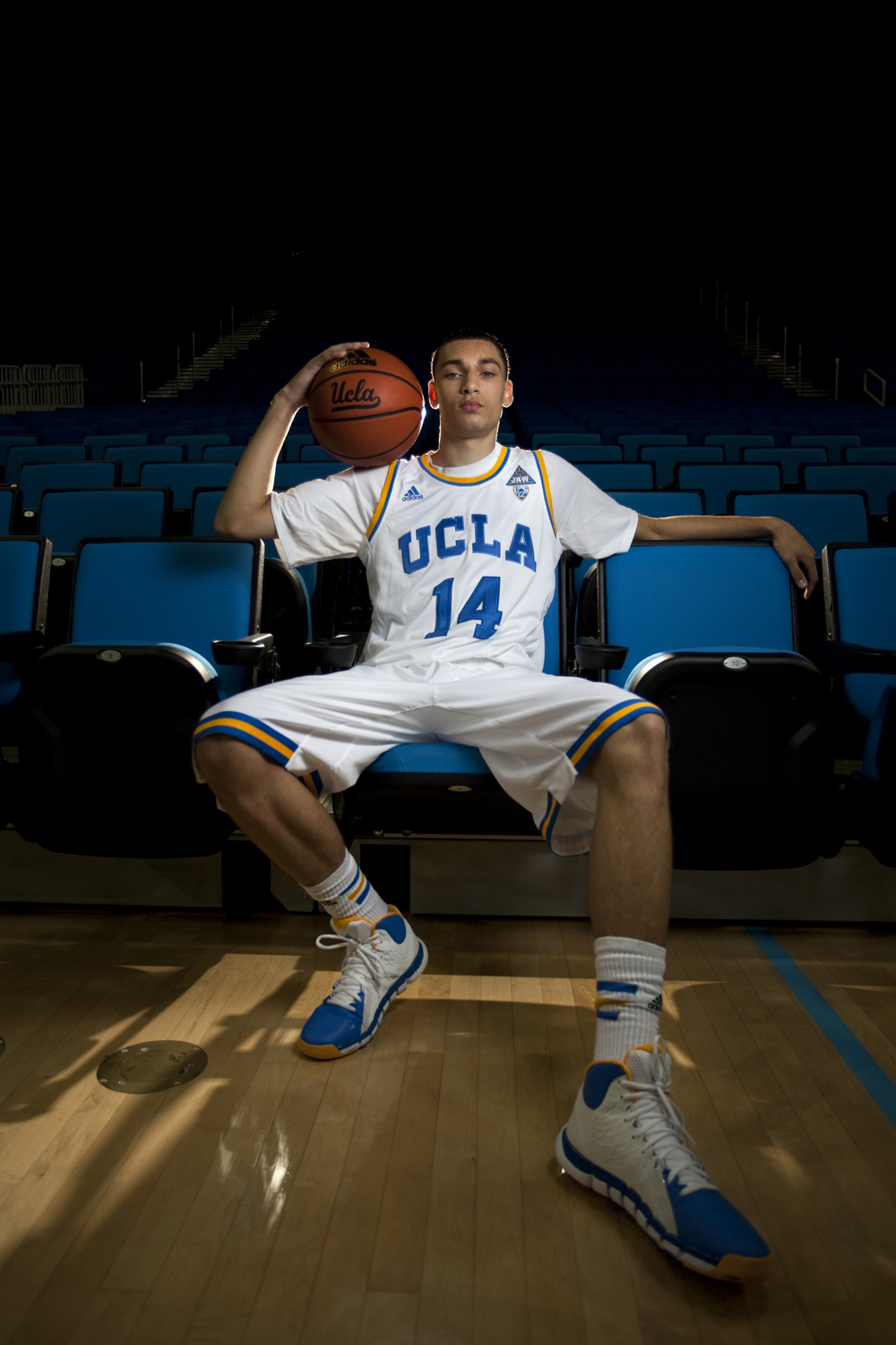 Zach LaVine looks forward to dunking UCLA experience - Daily Bruin