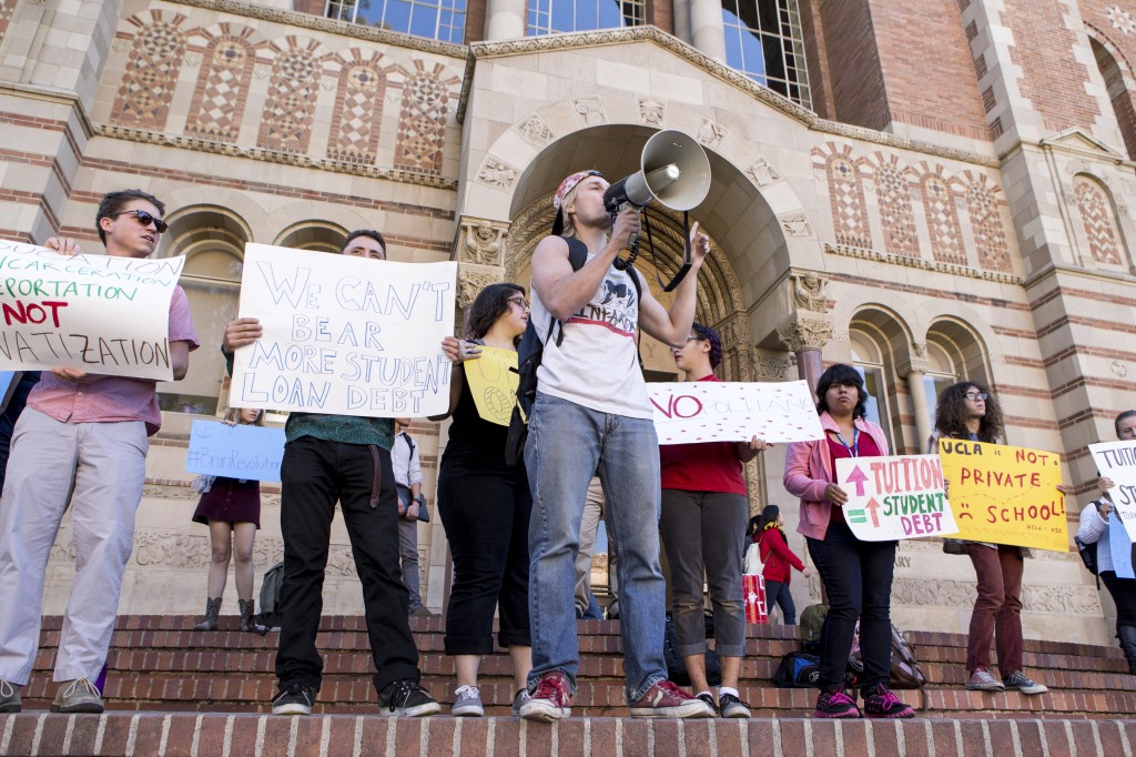 UC students walk out of class to protest tuition hikes - Daily Bruin