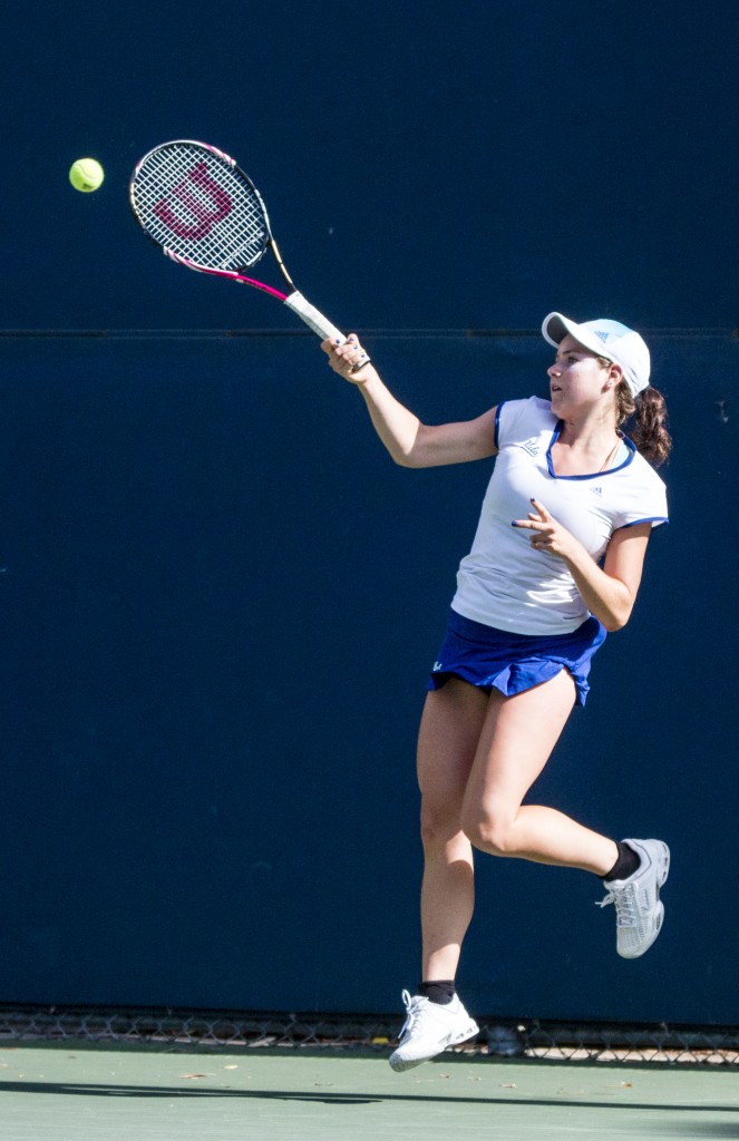 UCLA women’s tennis wins doubles draw at USTA/ITA championships - Daily ...