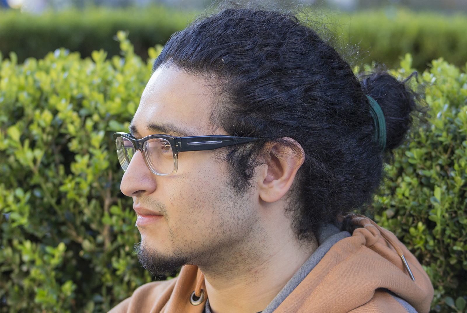 Man bun trend grows across UCLA campus - Daily Bruin