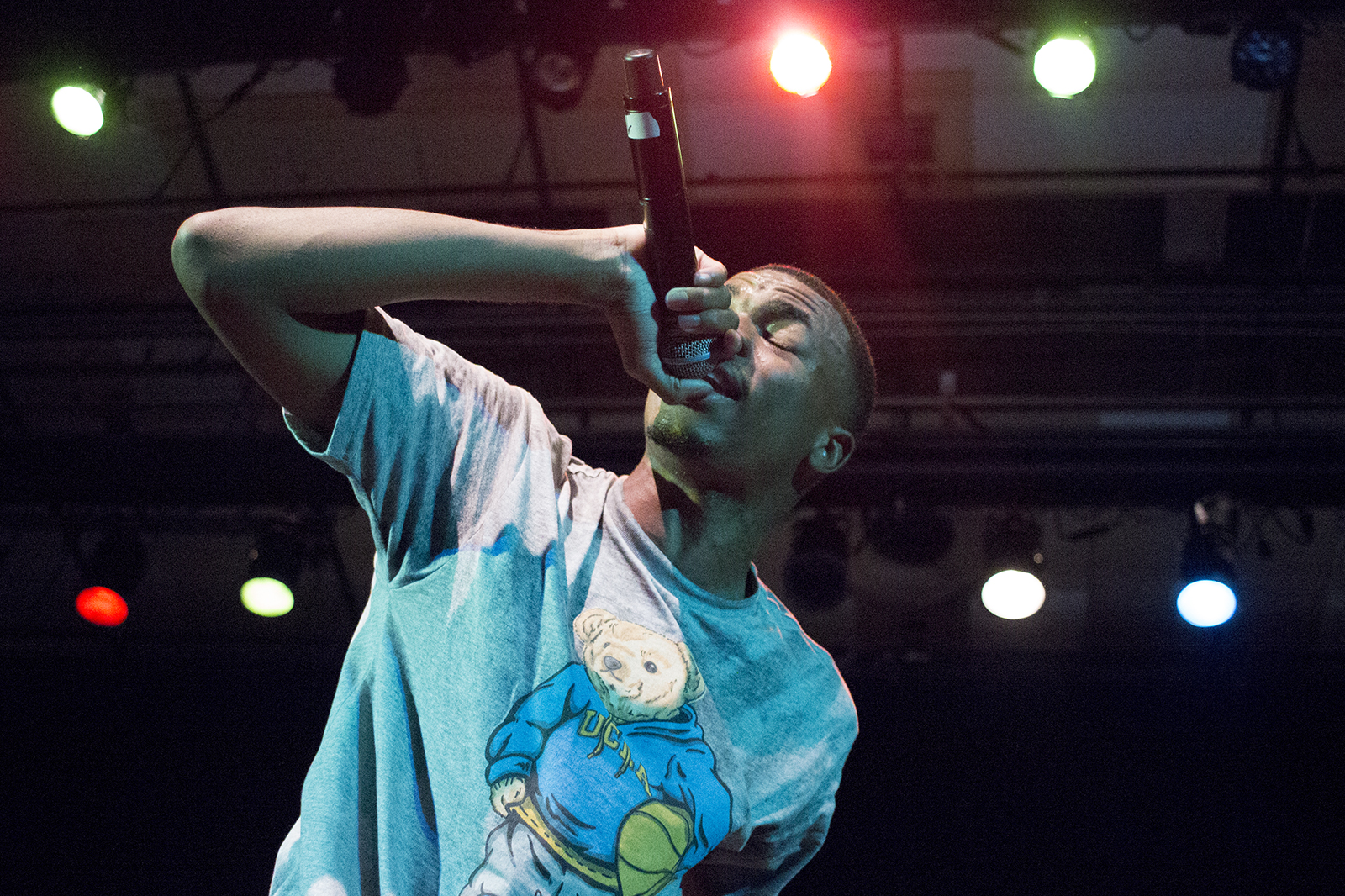 Rappers, students burst with energy at annual Hip Hop Explosion event ...