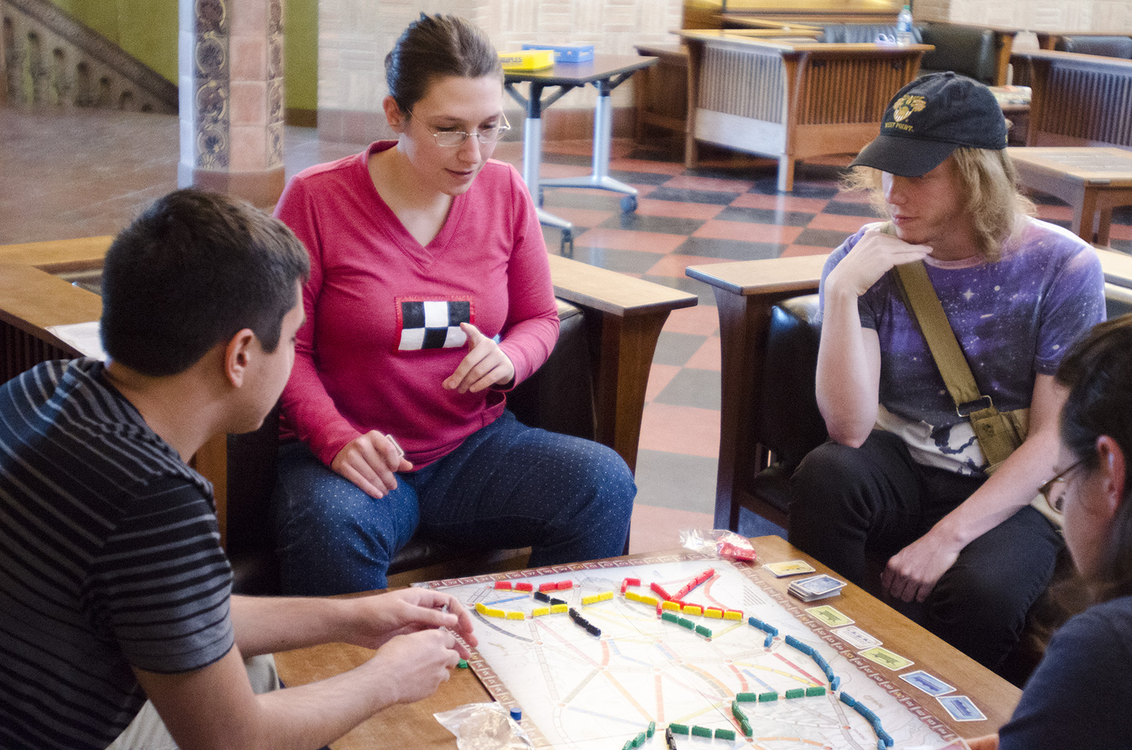 Powell Library plays up video game-centered learning to students ...