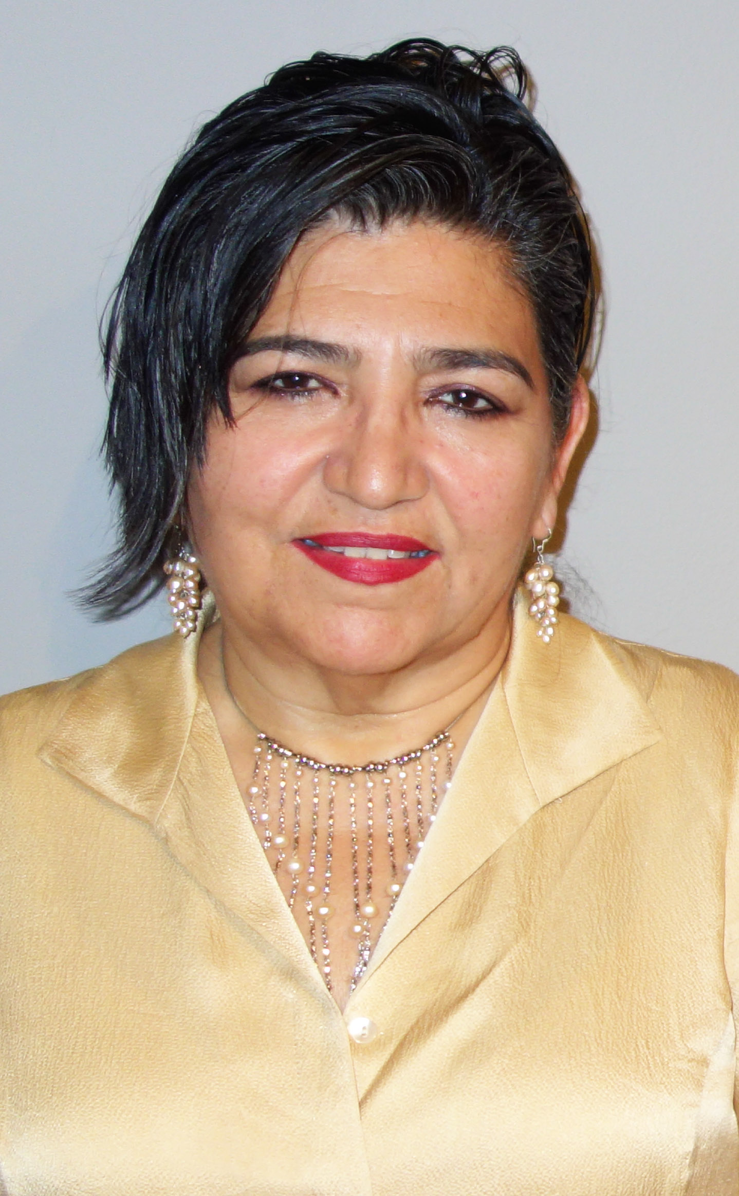 Artist depicts Oscar winners as Mexican to highlight lack of diversity ...