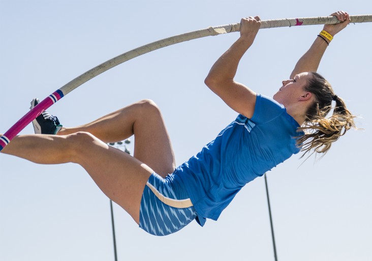 UCLA pole vaulter Greta Wagner leaps toward NCAA regionals - Daily Bruin