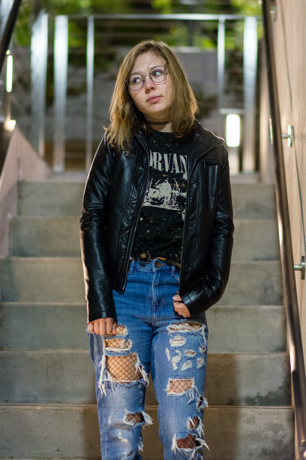 Students dust off ’90s grunge trend to express individuality - Daily Bruin
