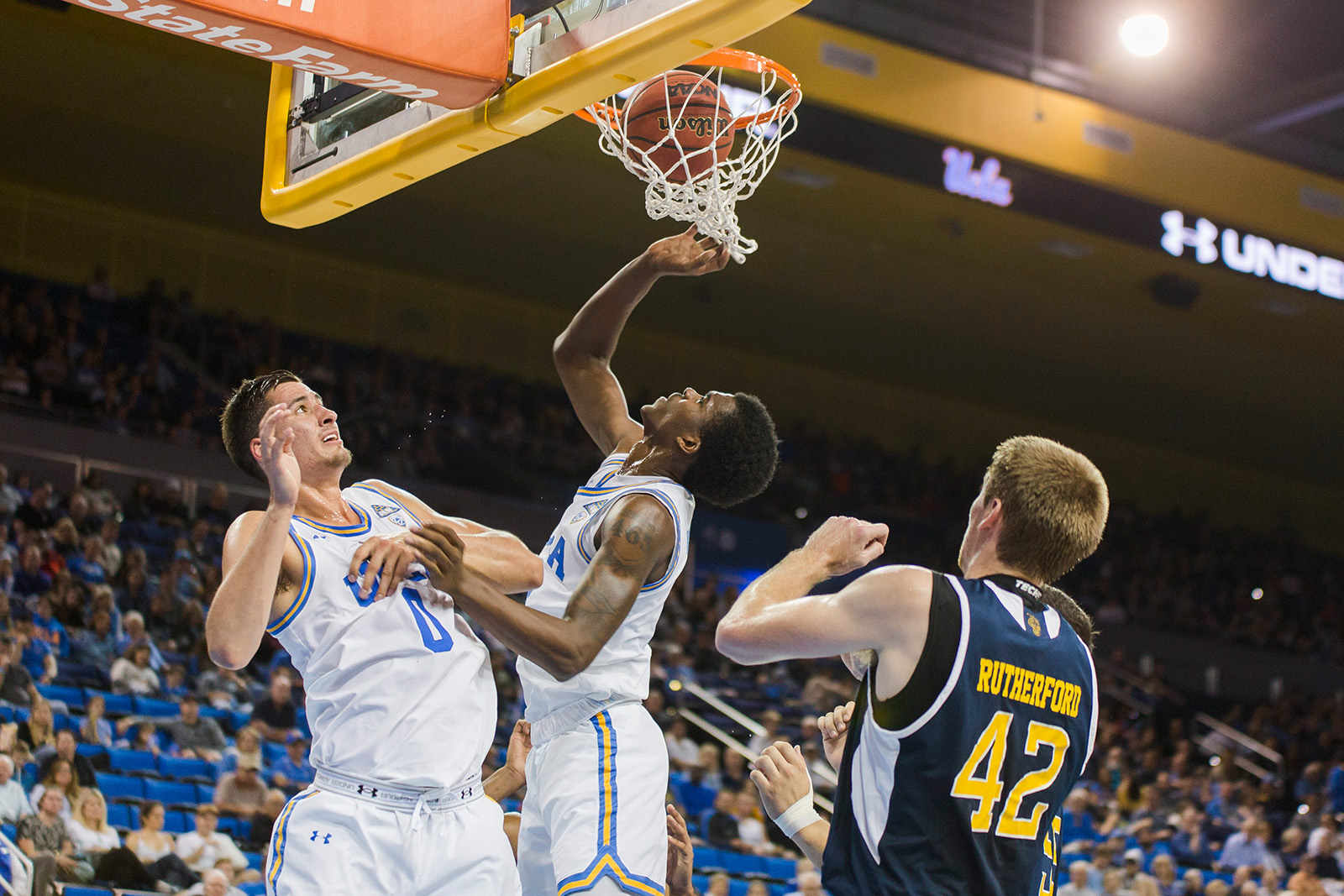 Gallery: Men’s basketball triumphs over UC Irvine 87-63 - Daily Bruin