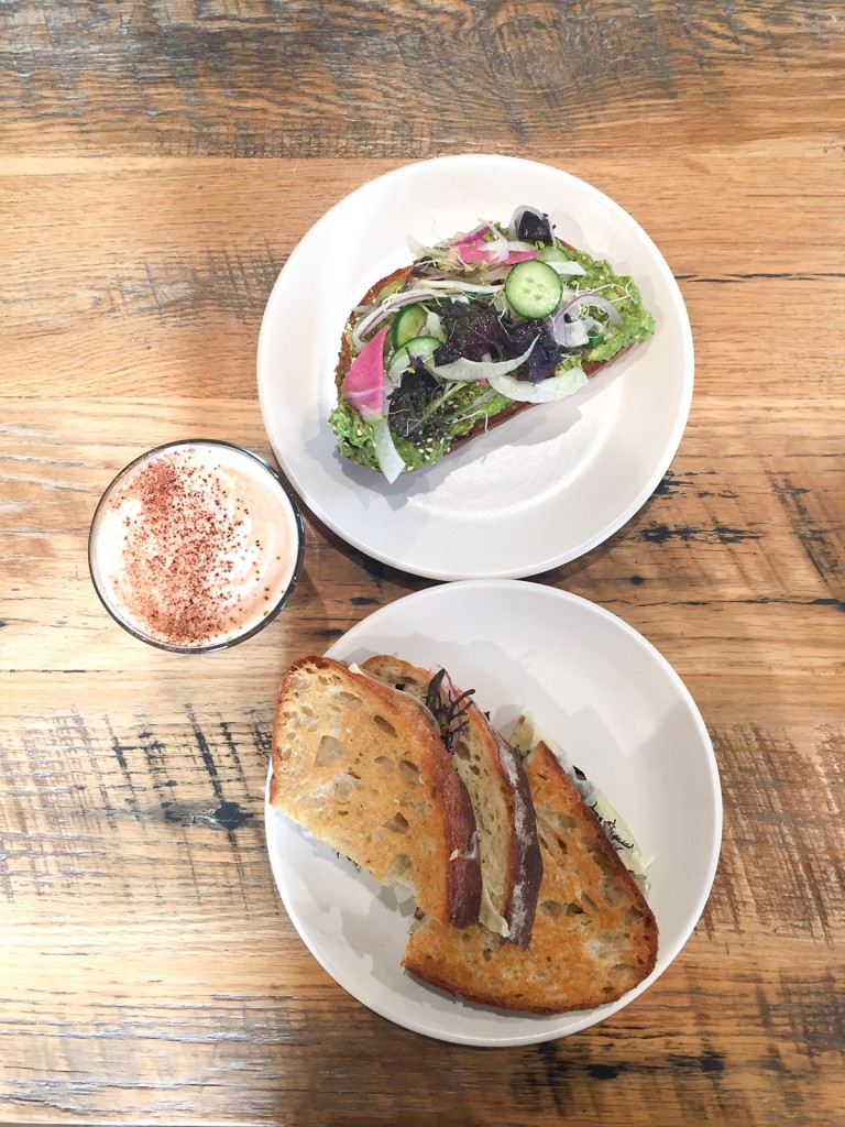 Restaurant review: Ministry of Coffee - Daily Bruin