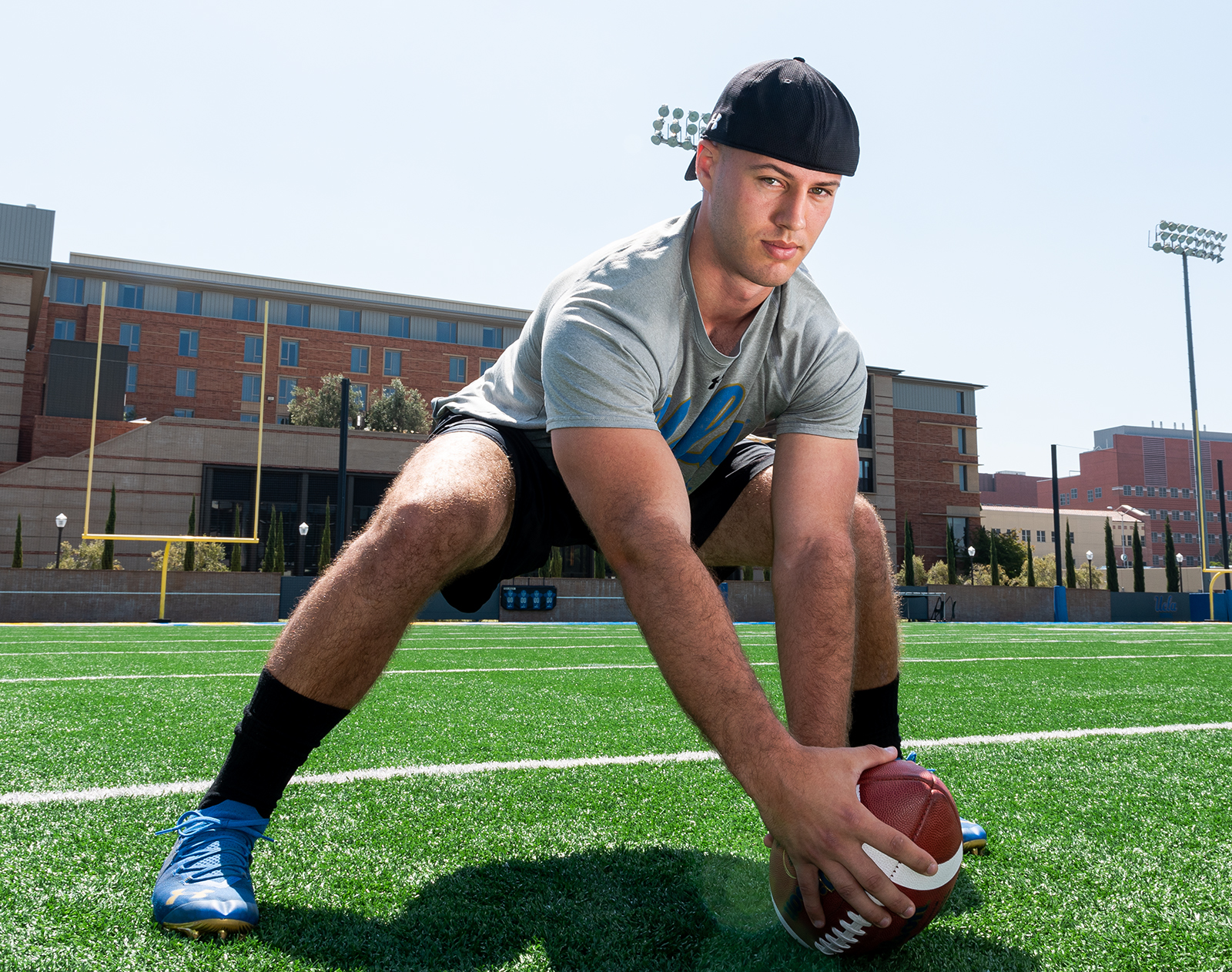 Long Snapper s Unique Role Requires Careful Technique And A Strong Long Snapper s Unique Role Requires Careful Technique And A Strong