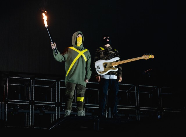 Concert review: Twenty One Pilots’ tour successfully unifies audience ...