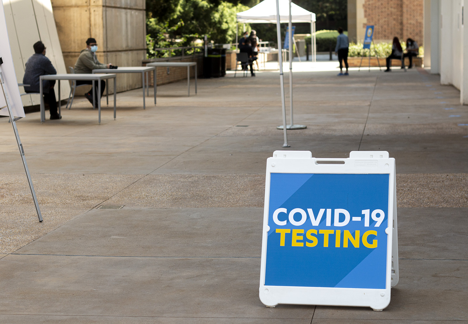 UCLA opens COVID-19 testing center in Ackerman Union for instructors ...