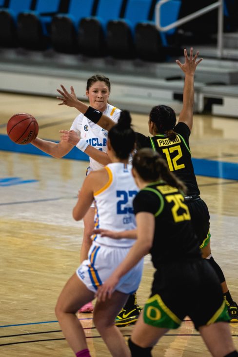 Gallery: No. 8 UCLA women’s basketball defeats No.13 Oregon in 83-56 ...