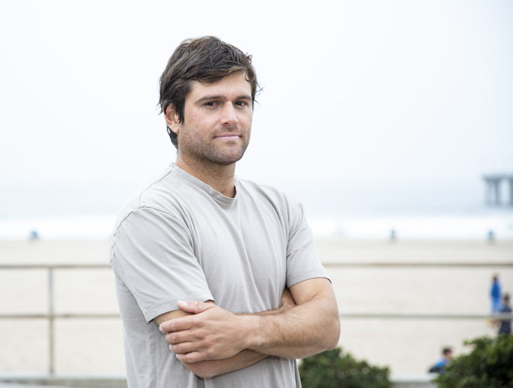 Former professional surfer transitions to UCLA, barrels toward ...