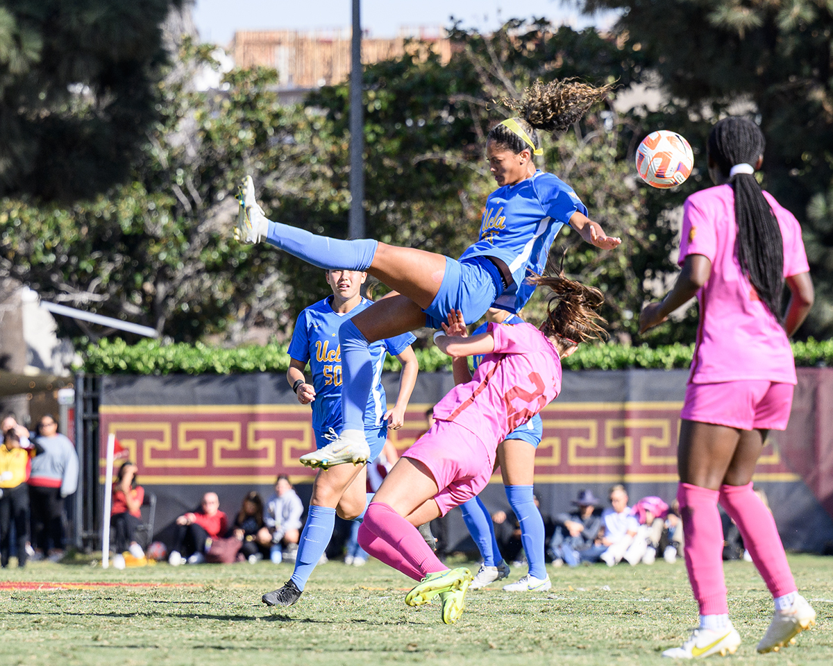 UCLA women’s soccer falls to USC, misses shot at Pac-12 title - Daily Bruin