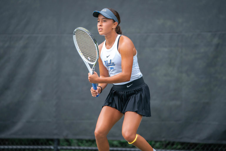 Women’s tennis freshman Ahmani Guichard outlasts veterans at ITA ...
