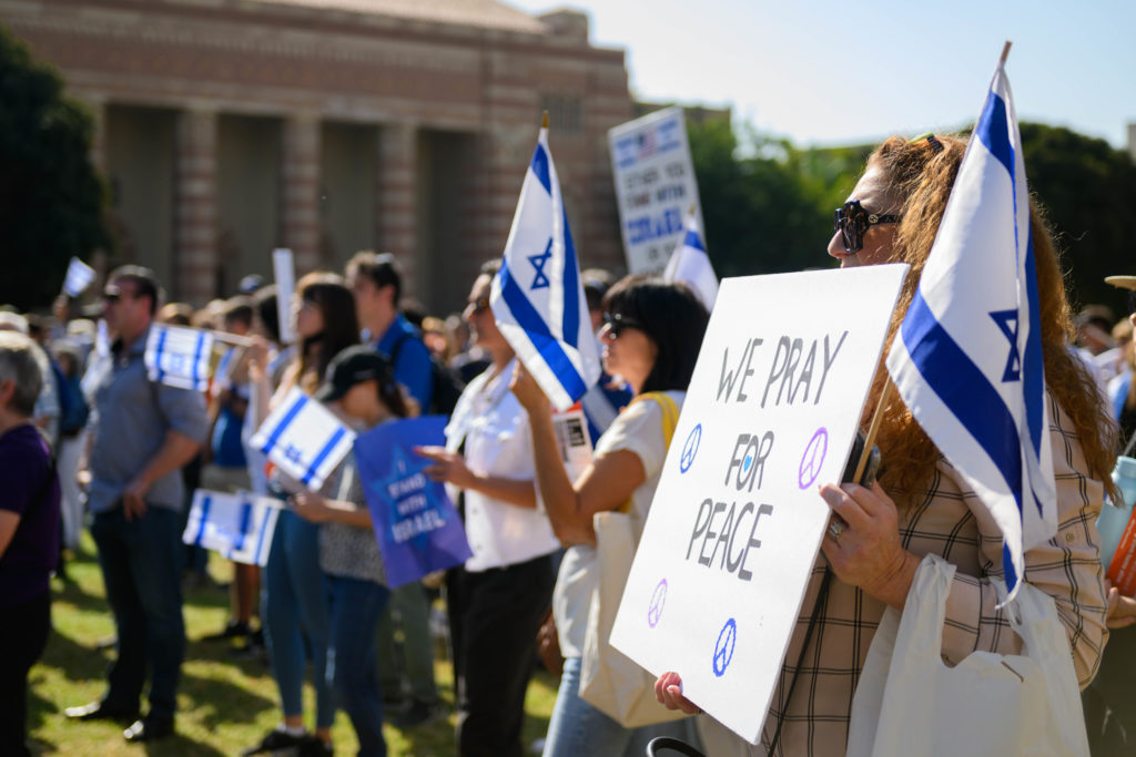 Jewish organizations at UCLA host rally to call for release of Israeli ...