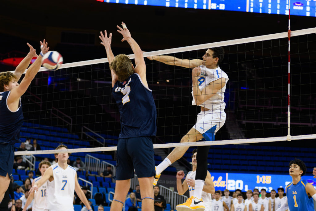 UCLA men’s volleyball falls to UC Santa Barbara in tense 5-set matchup ...