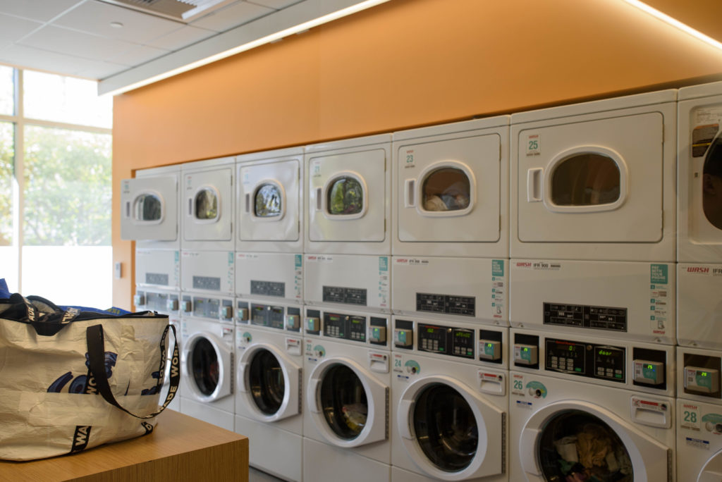 UCLA students express dissatisfaction with inefficient laundry systems ...