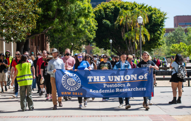 UAW members rally in Court of Sciences to support strike authorization ...