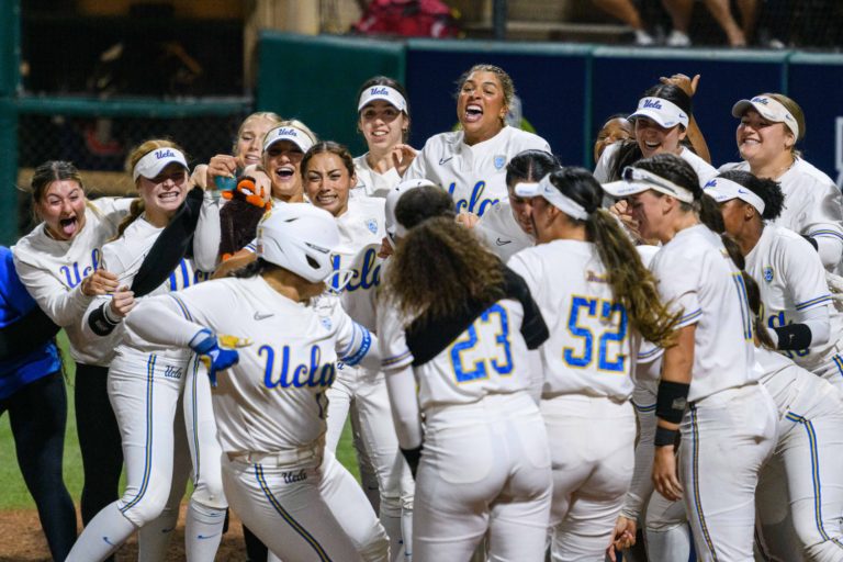 UCLA softball survives scare from rival Arizona, secures spot in Pac-12 final - Daily Bruin