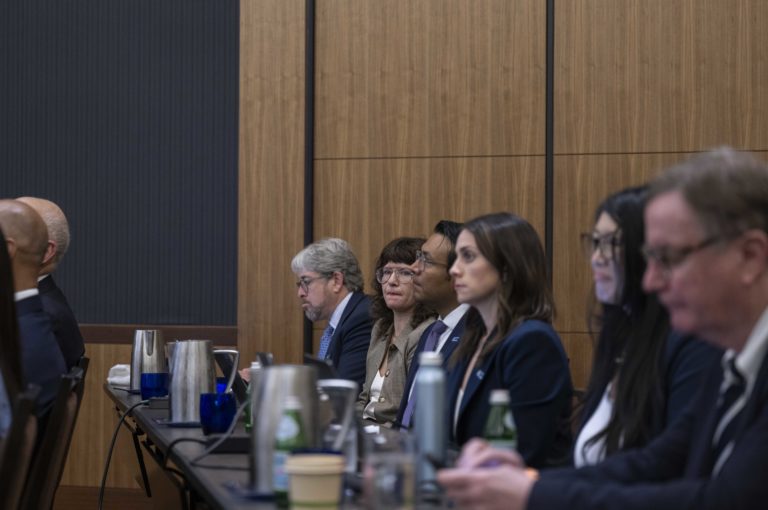 UC regents committee meets to discuss funding, alumni engagement - Daily Bruin