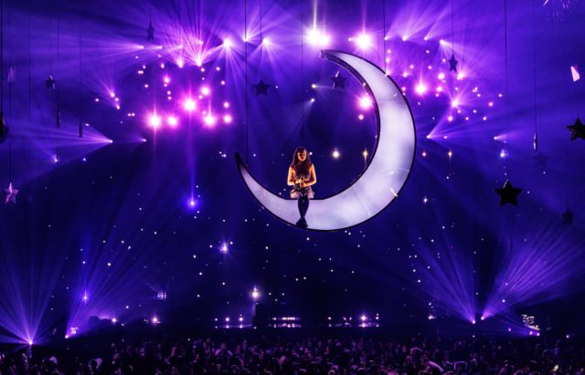 Concert review: Olivia Rodrigo illuminates Kia Forum with colorfully ...