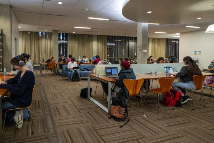 Students share their notes on UCLA study spots’ pros and cons - Daily Bruin