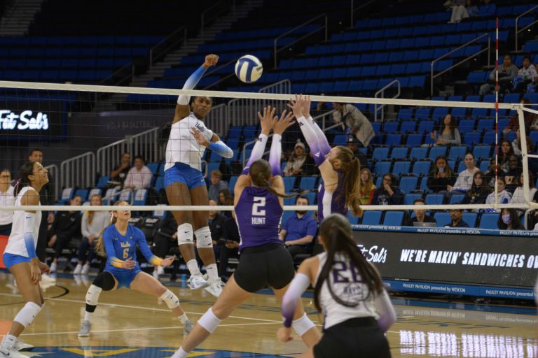 Badgers batter Bruins as UCLA women’s volleyball falls 3-1 to Wisconsin ...