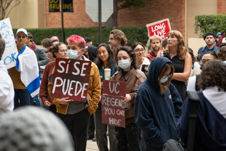 UCLA community leads protest following detainment of student at US ...
