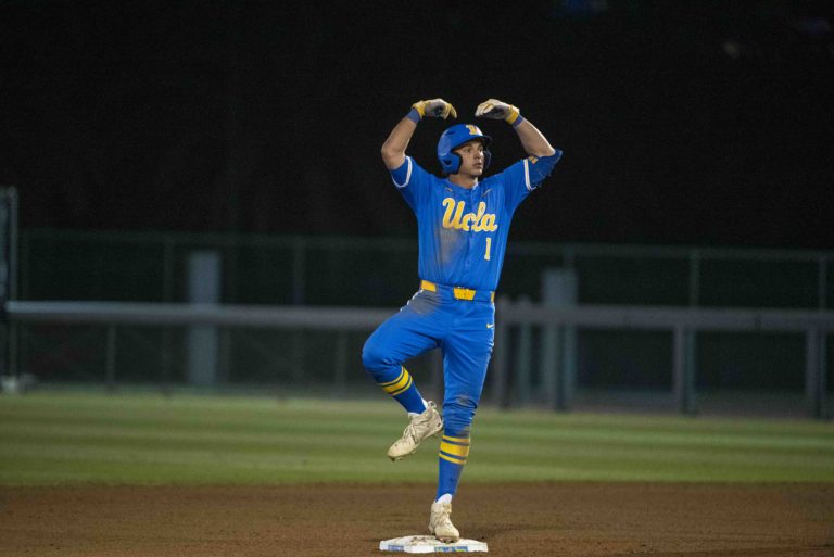 UCLA baseball evens Northwestern series to keep Big Ten title dreams ...