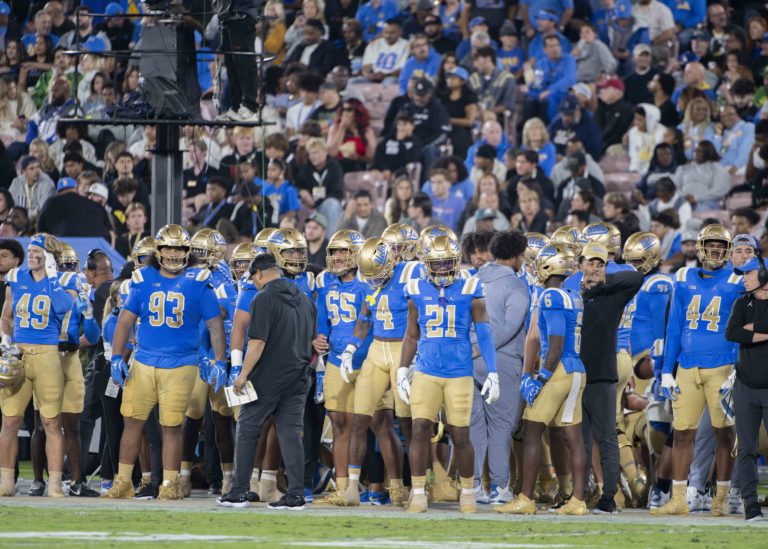 ‘We are going to execute’: UCLA football strengthens skills on and off ...
