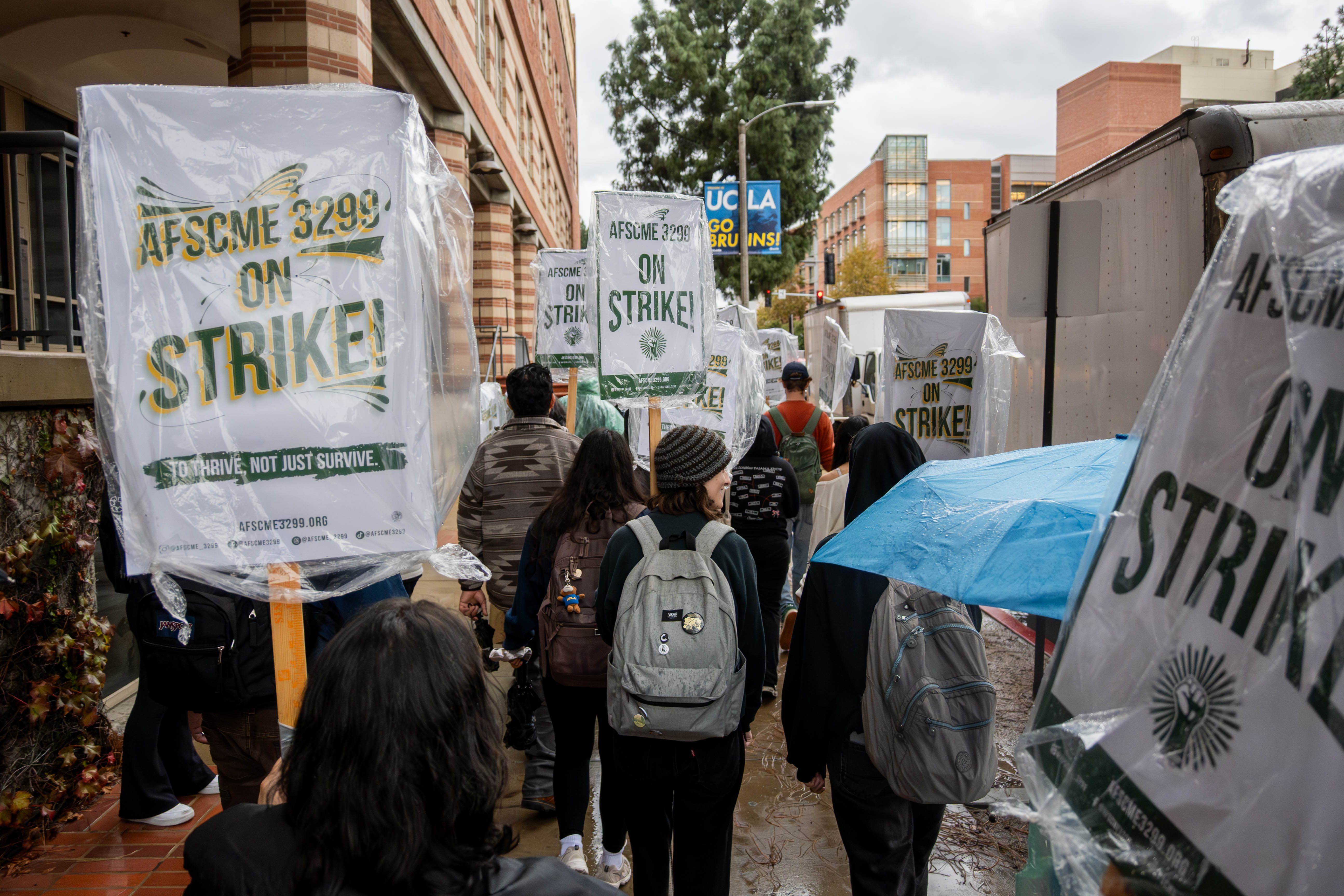 AFSCME Local 3299 strike 2025 - Daily Bruin