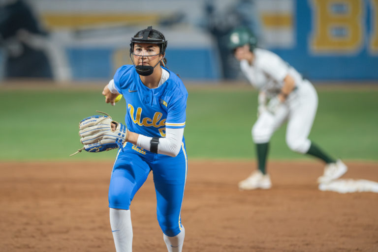 Scouting report: UCLA softball vs Oregon - Daily Bruin