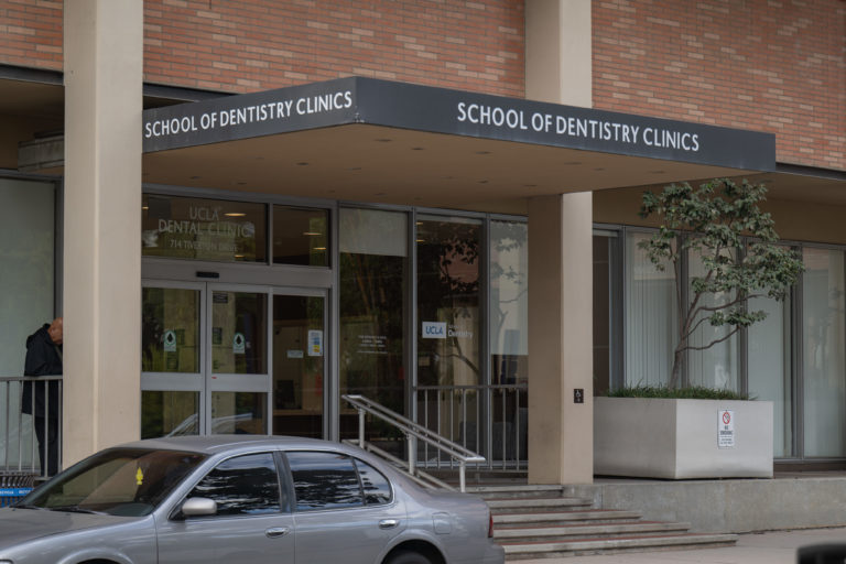 Dental kit billing change attempts to address GI Bill gap for student ...