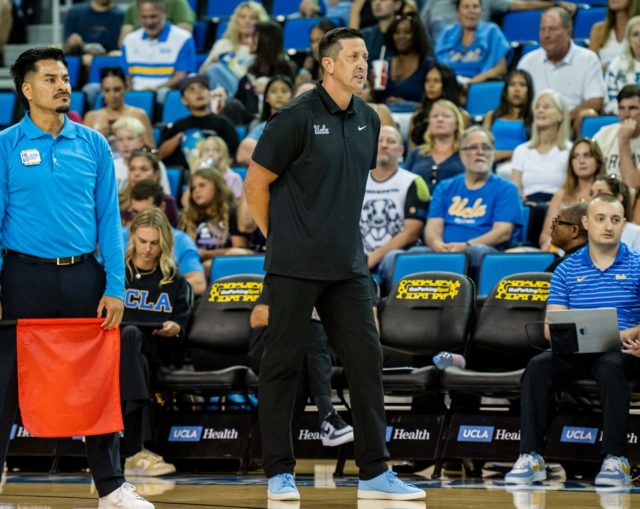 New coach, strong start: Bruins notch back-to-back wins against Long ...