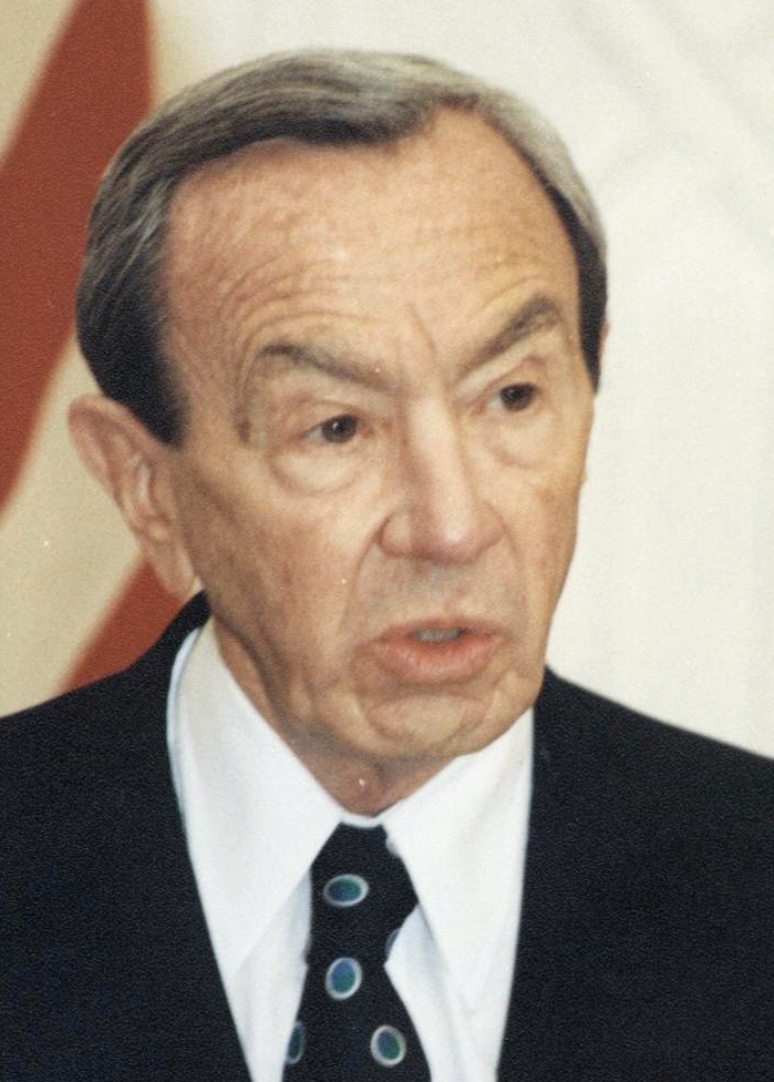 UCLA alumni remember their mentor, former Secretary of State Warren ...